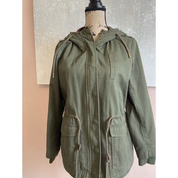 CoffeeShop | Jackets & Coats | Olive Green Cargo Jacket | Poshmark